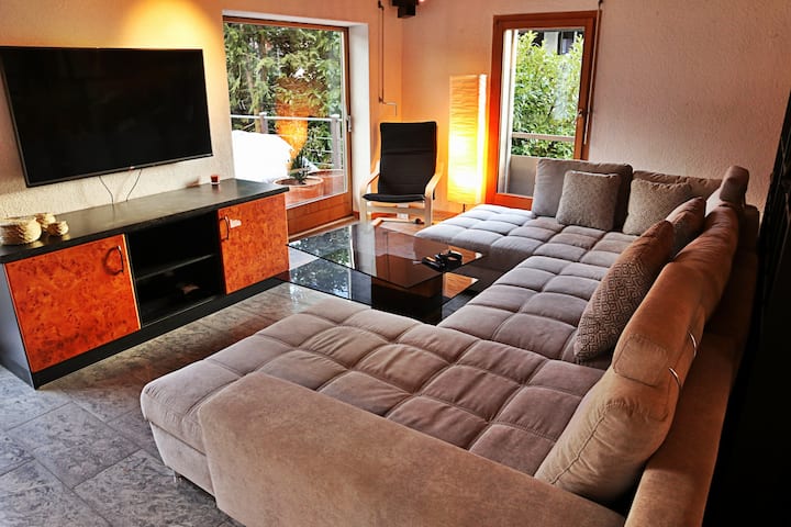 Complete Studio! Perfect Location: City And Nature - Interlaken