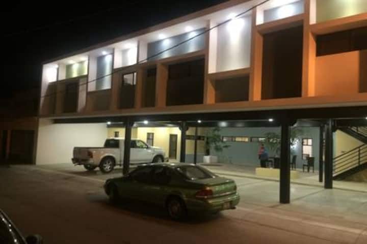 6d 1 Br Nuevo, Moderno, Céntrico Y Acogedor - Hermosillo