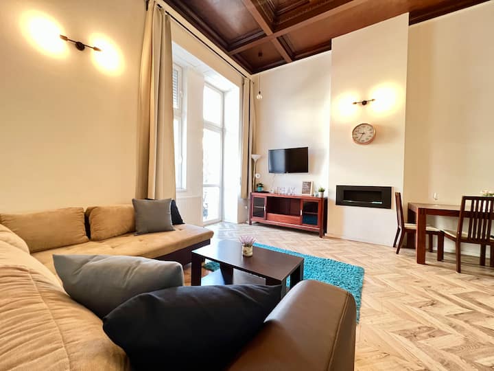 Exclusive Stylish Home @Andrássy 2bed+2bath+ac - Boedapest