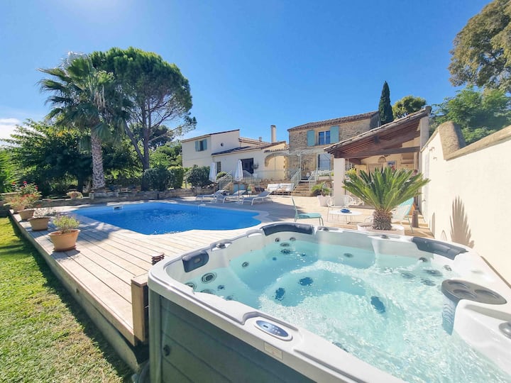 Superbe Villa Avec Piscine, Salle De Jeux, Jacuzzi - Lunel