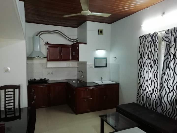 Flat 3 Near Kodungallurtemple And Craft Hospital - Kodungallur