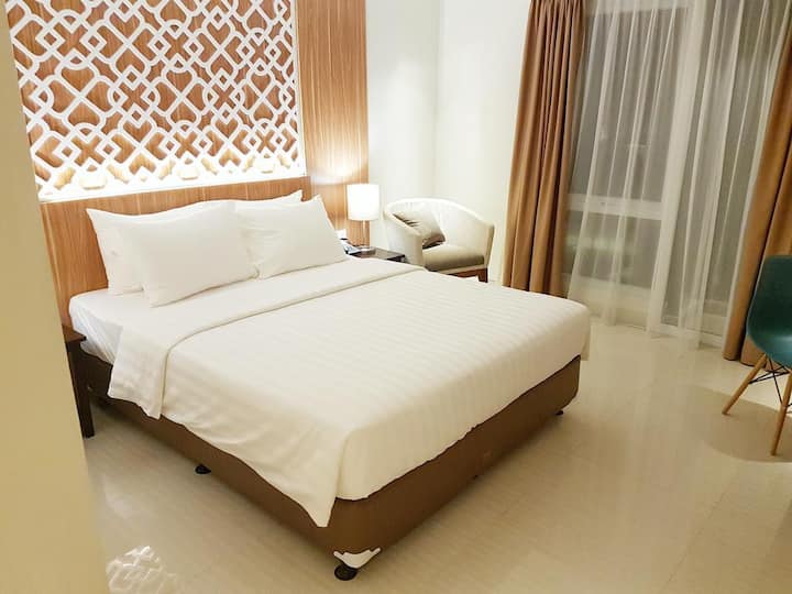 Murah, 600k Astara Hotel Superior Room +2 Aquaboom - Balikpapan