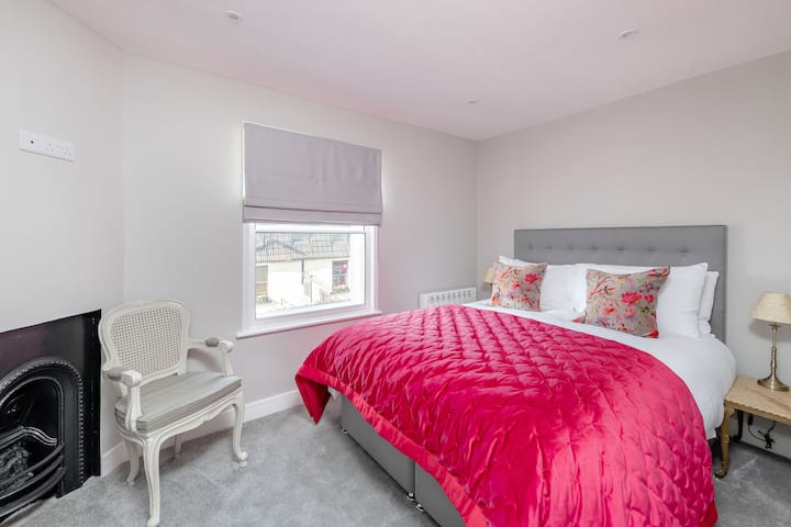 Beautifully Appointed City Centre Apartment - Bath