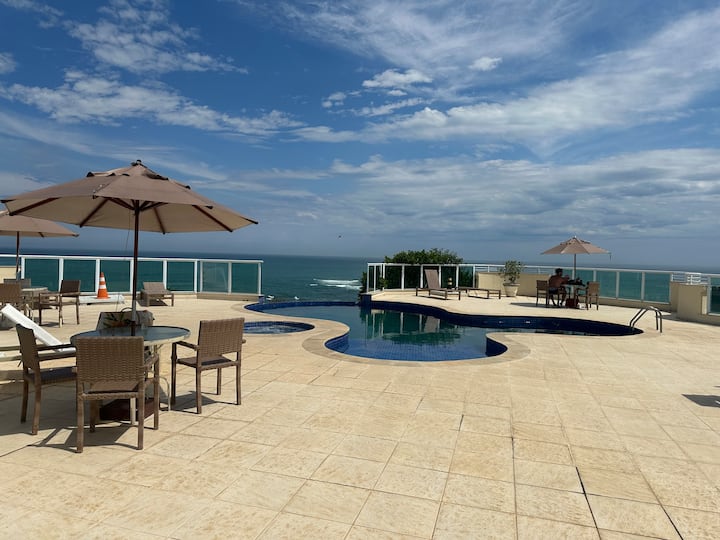 Apartamento 2 Quartos Na Praia Com Vista Mar - Macaé
