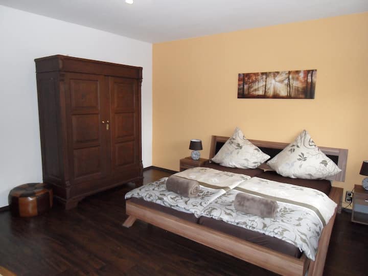 Wohnung B "Haus Rebstöckl" Mit Sonnenterrasse - Grünstadt