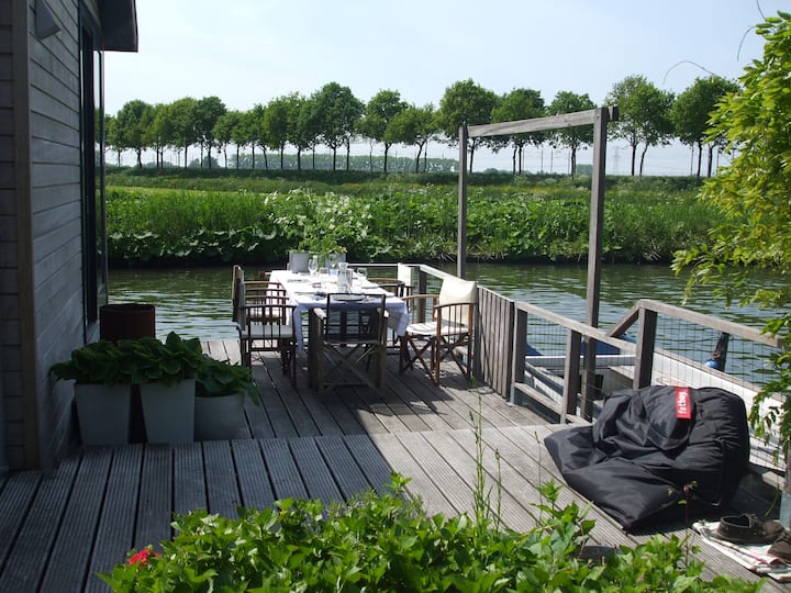 Houseboat In Nieuwersluis, Living On Water - Maarssen