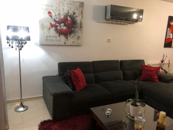 Beautiful Apartment Very Close To The City Center - Nicosia