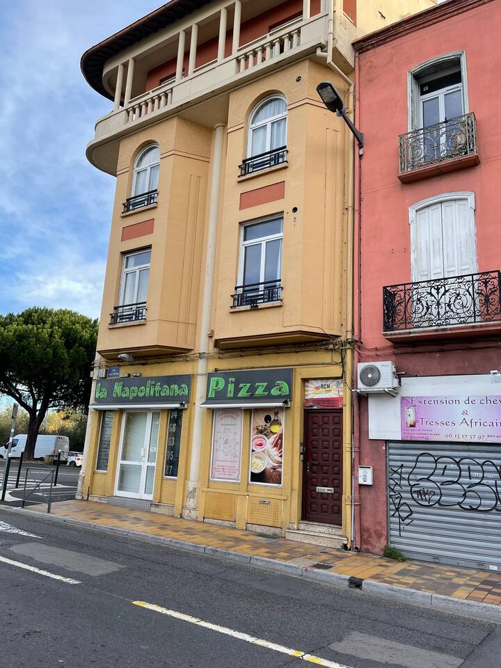 Au Pied Du Castillet Appartement Tout Confort - Rivesaltes