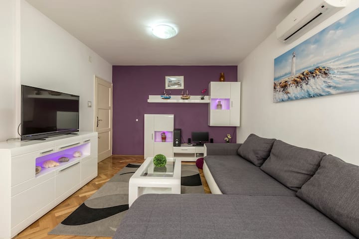 Ivica Apartment1 In Center With 3 Air Conditioners - Split