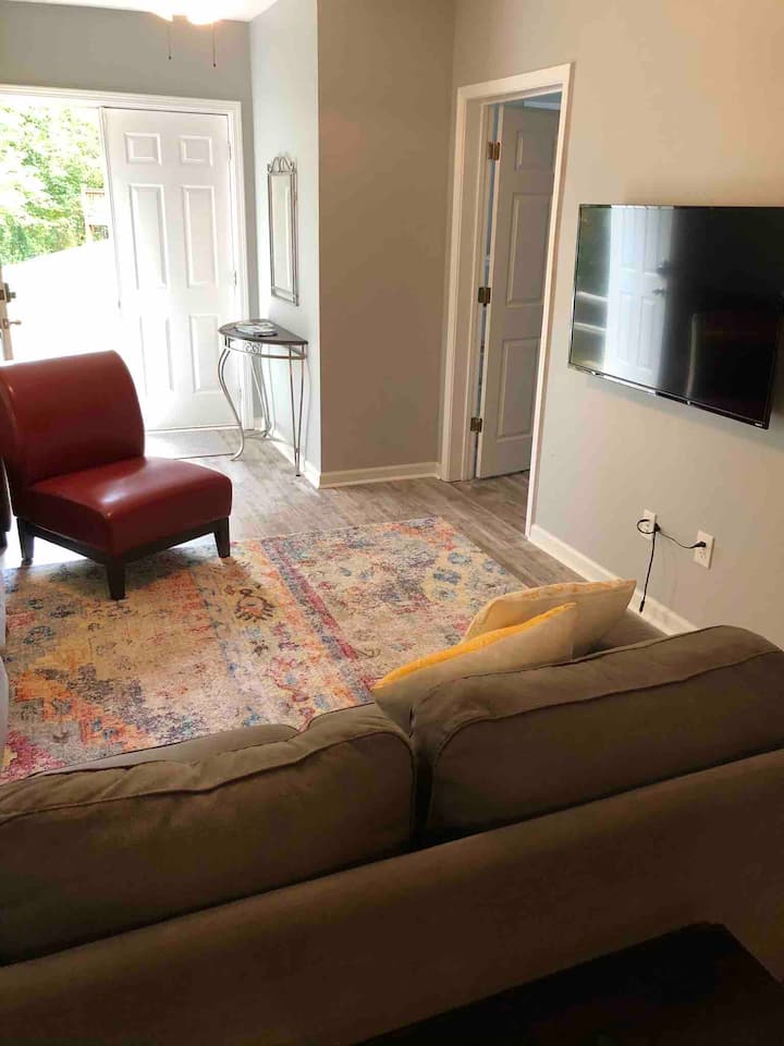 Private Apartment In Dahlonega Cottage - Dahlonega, GA