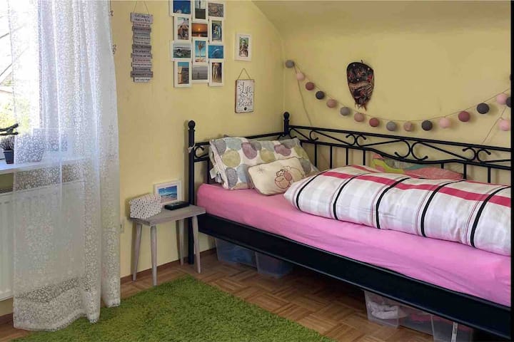 Gemütliche 2 Zimmer In Köln - Cologne