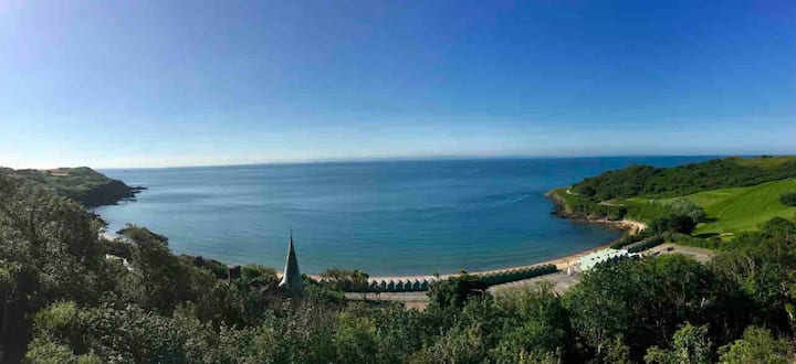Beach View Apartment & Parking! - The Mumbles