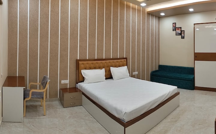 Pakhi's Homestay - Beautiful & Luxury Apartment - Jaipur