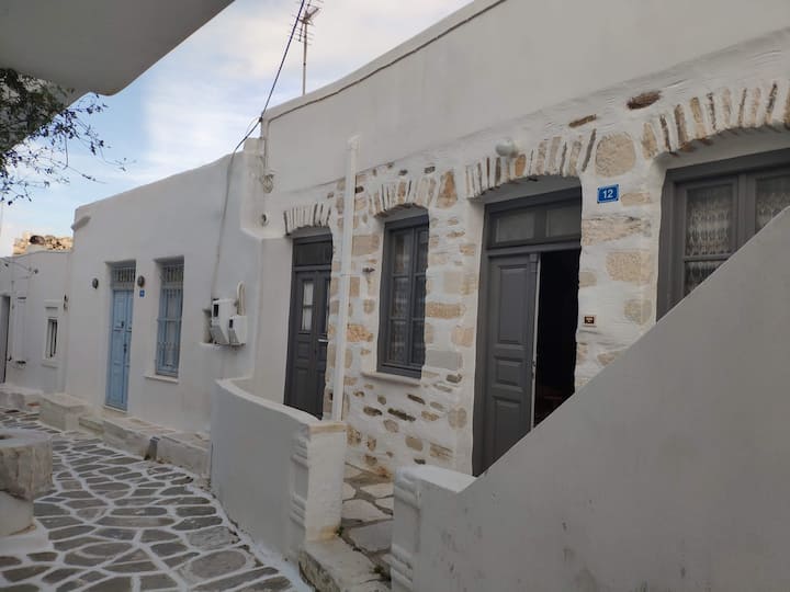 The "Rodon" House - Paros