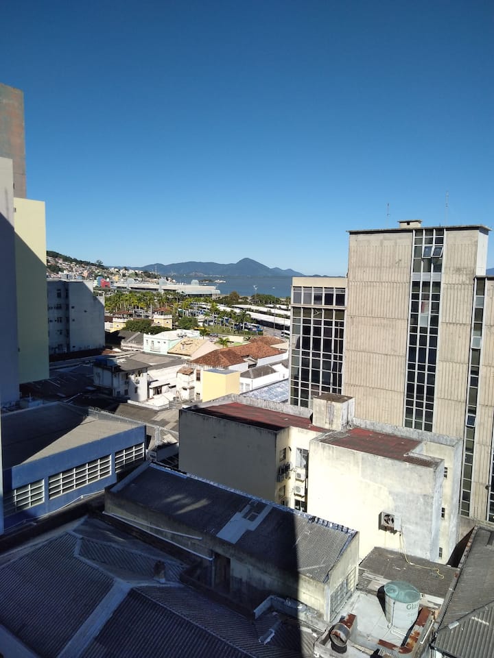 Lindo Flet Com Vista Para O Mar. - Florianópolis