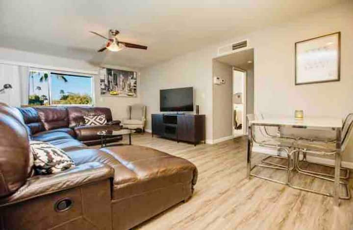 **Scottsdale Sanctuary In Old Town Ariz** - Scottsdale, AZ