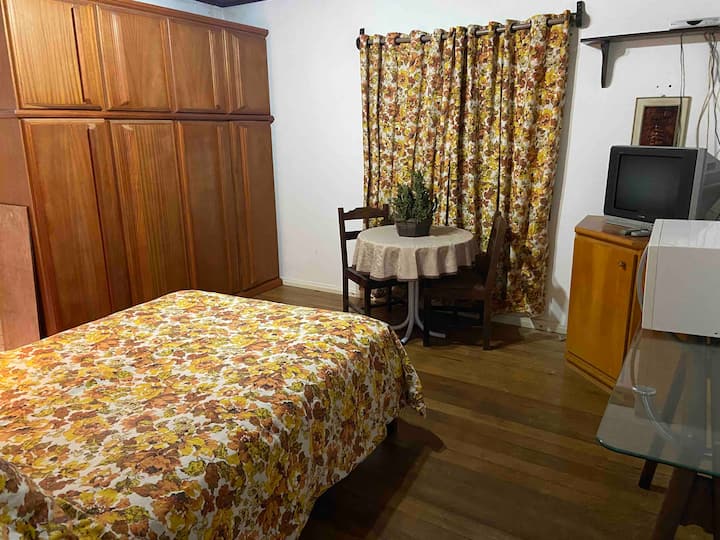 Suíte De Hóspedes Em Gramado - Gramado