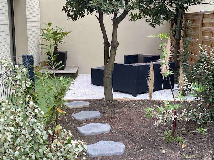 Studio Cosy Et Independant Avec Terrasse Privée - Vaulx-en-Velin
