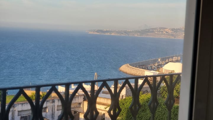 Un Studio Avec Une Vue Sur Mer - Tangeri
