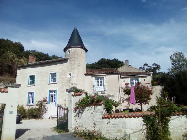 Manoir Le Cristal Futuroscope (La Tour) - Châtellerault