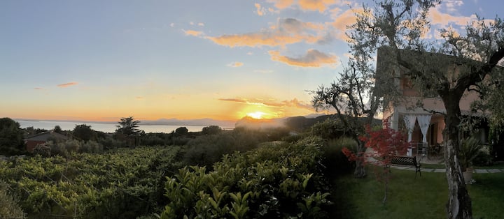 Appartamento In Villa Con Vista Lago E Giardino - Bardolino