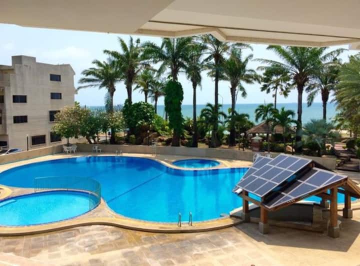 The Beach Suite 45 Sqm With Garden View, 2nd Floor - Rayong