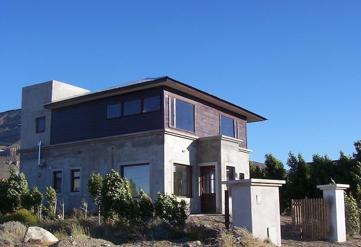 Pol's House-private Room In A Nicely Equipped Home - El Calafate