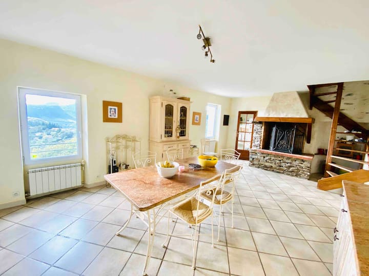 Maison Du Xv° En Pierres Avec Vue Et Piscine - Mont Aigoual