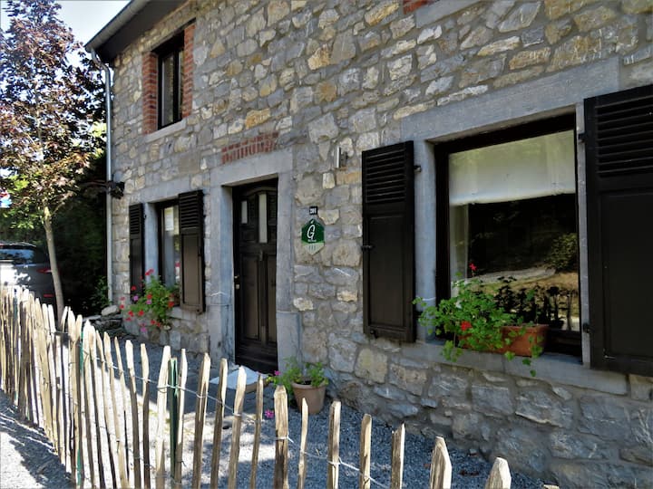 La Maison D'engon : Charme, Calme Et Vue. - Beauraing