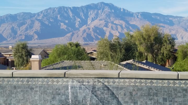 The Desert House With Amazing Views - Desert Hot Springs, CA