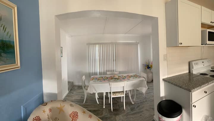 The Quiet Oasis - Port Charlotte, FL