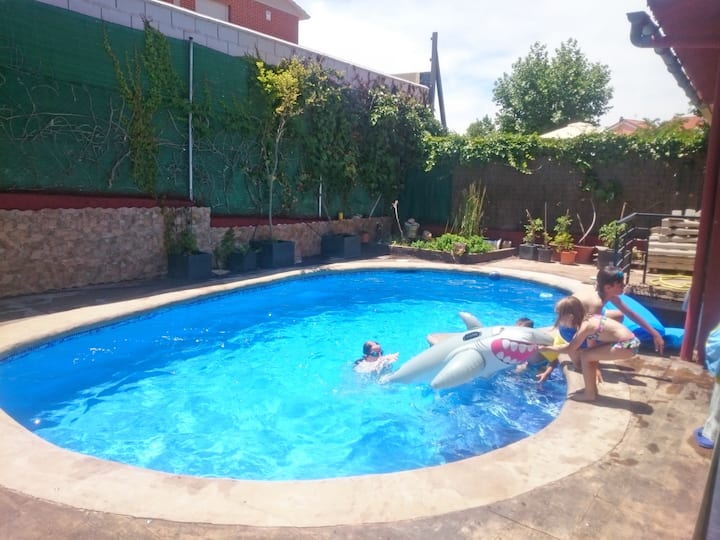 ¡Una Casa Pensada Para Evadirse Y Disfrutar! - Illescas