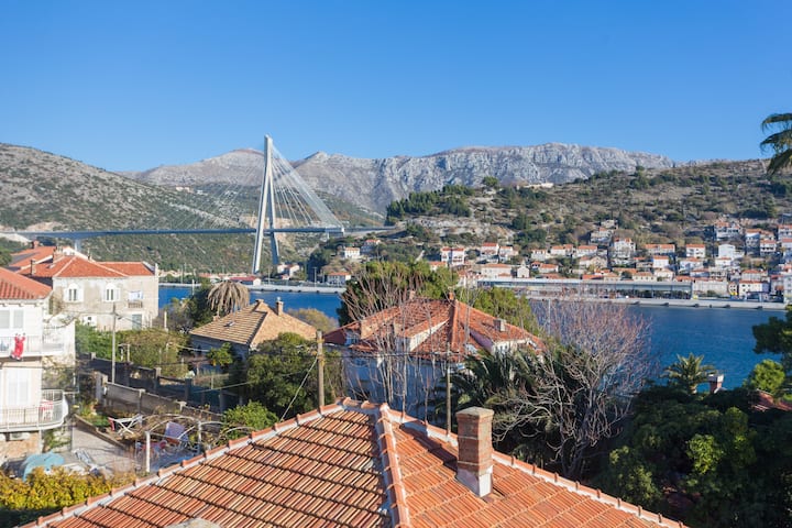 Ap 2 - Spacious Studio With Harbour View - Dubrovnik