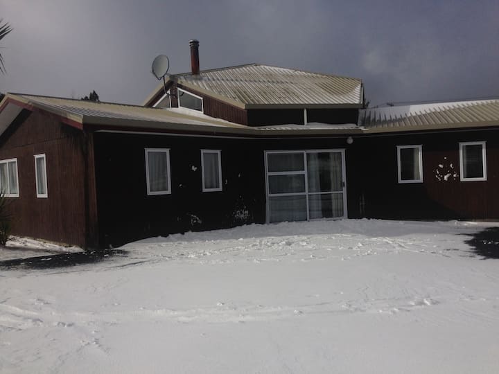 Mountain Chalet Mt Ruapehu - Unit 3 - National Park - New Zealand