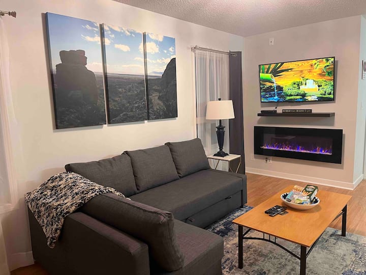 Casa Tarriela By Noel And Liza-bungalow Upstairs - 