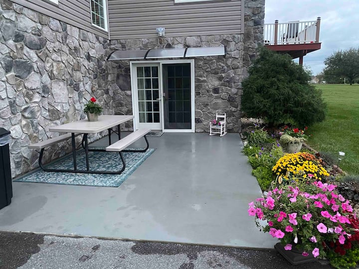 Private, Relaxing, Scenic 2 Bdrm Unit, Sleeps 1-5 - Hagerstown, MD
