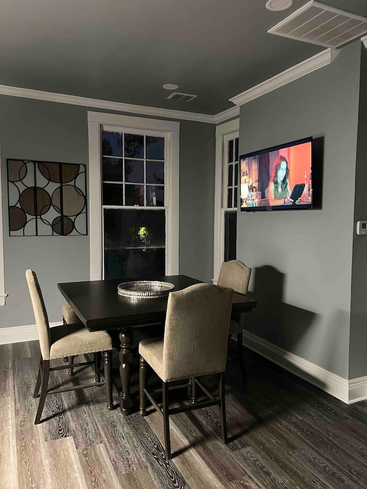 Orleans Style Home - Your 'Home Away From Home' - Bossier City, LA