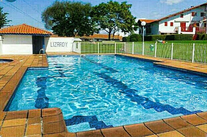 Hendaye Plage, T3 Rdc & Terrasse à 500m De L'océan - Hendaya