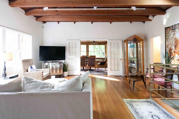 Fabulous Retreat In Madrone Canyon - San Rafael, CA