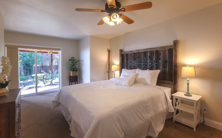 Bullion Retreats - Mariposa, CA