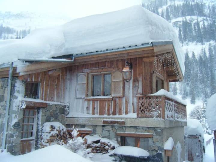 Grande Chambre D'hôtes à Tignes Skis Aux Pieds B&b - Tignes