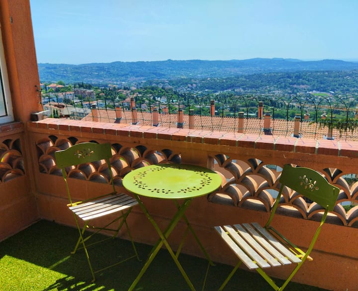 Le Cozy : Appartement Lumineux Dans Quartier Calme - Grasse