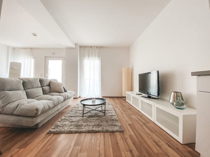 Top Modernes, Gemütliches Apartment In Koblenz Süd - Lahnstein