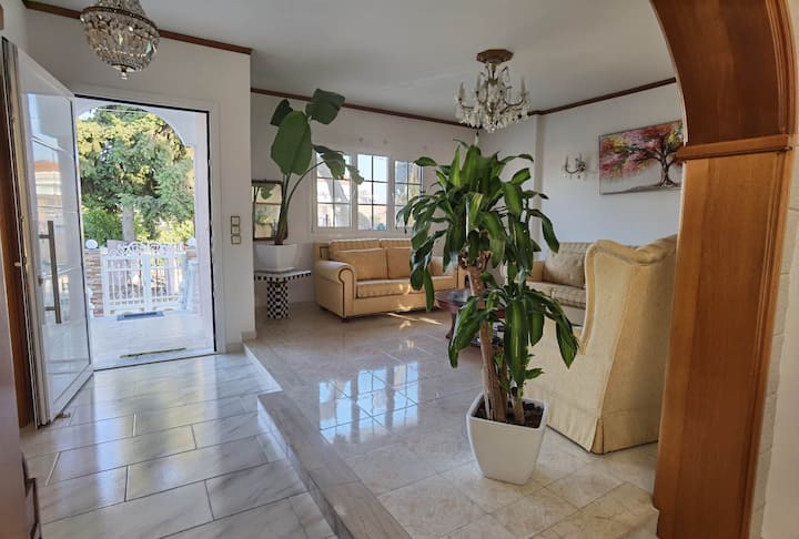 Freeman Greenlees Classical Greek Villa - Rhodes