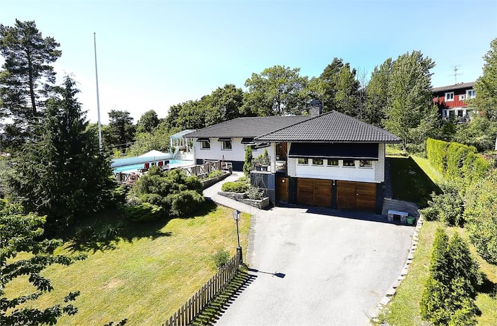 Big House, Pool, Spa And Close To Sea And Subway - Stockholm