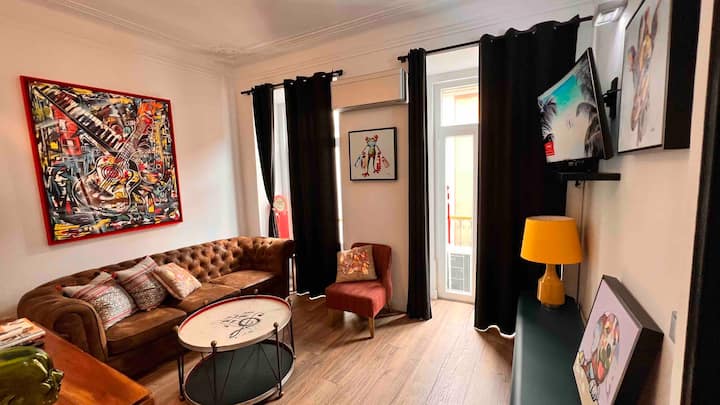 Chiado: Lovely Apt - Lisbon