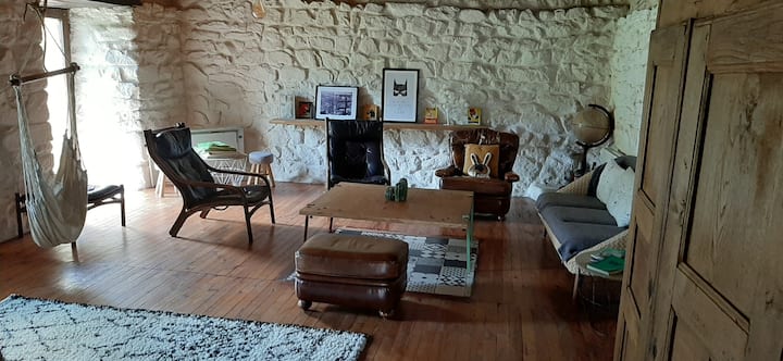 Magnifique Maison En Pierre Pour 8 Personnes - Ardèche