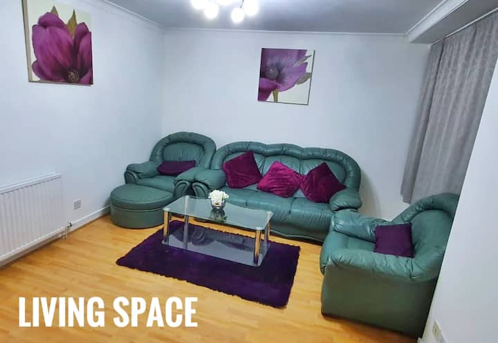 Modern 2 Bed Flat At Aberdeen City With Parking - Aberdeen