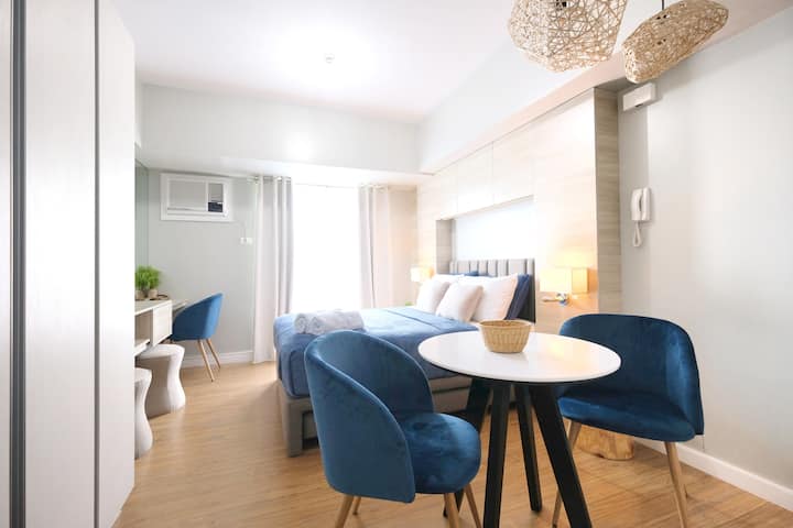 150mbps Internet + Netflix @ Studio32 - Cebu City