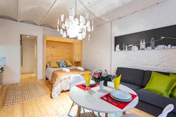 Designer Studio Close To The Beach - Barcelona